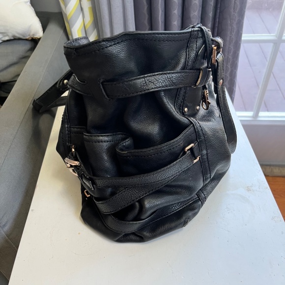 Michael Kors | Bags | Michael Kors Black Leather Pocketbook | Poshmark